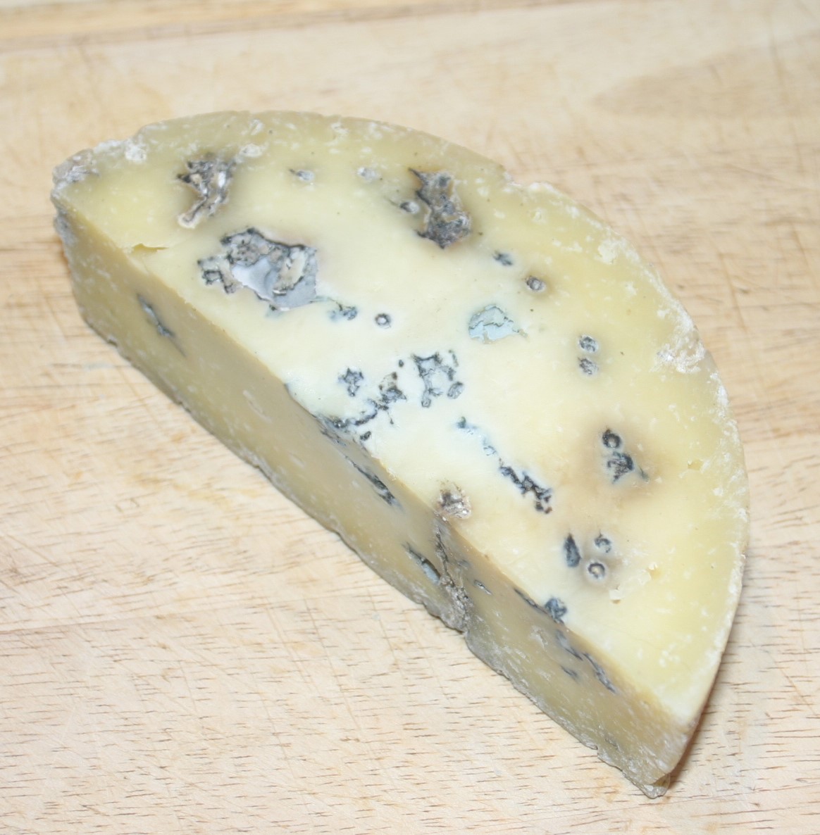 Cornish Blue from the Fine Cheese Co :: la-maison-de-cordelia